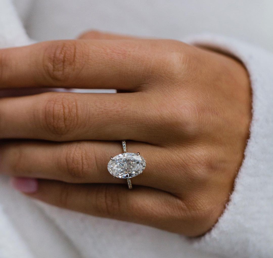 8 Carat Oval Cut Diamond Rings | Oct 2025 Guide